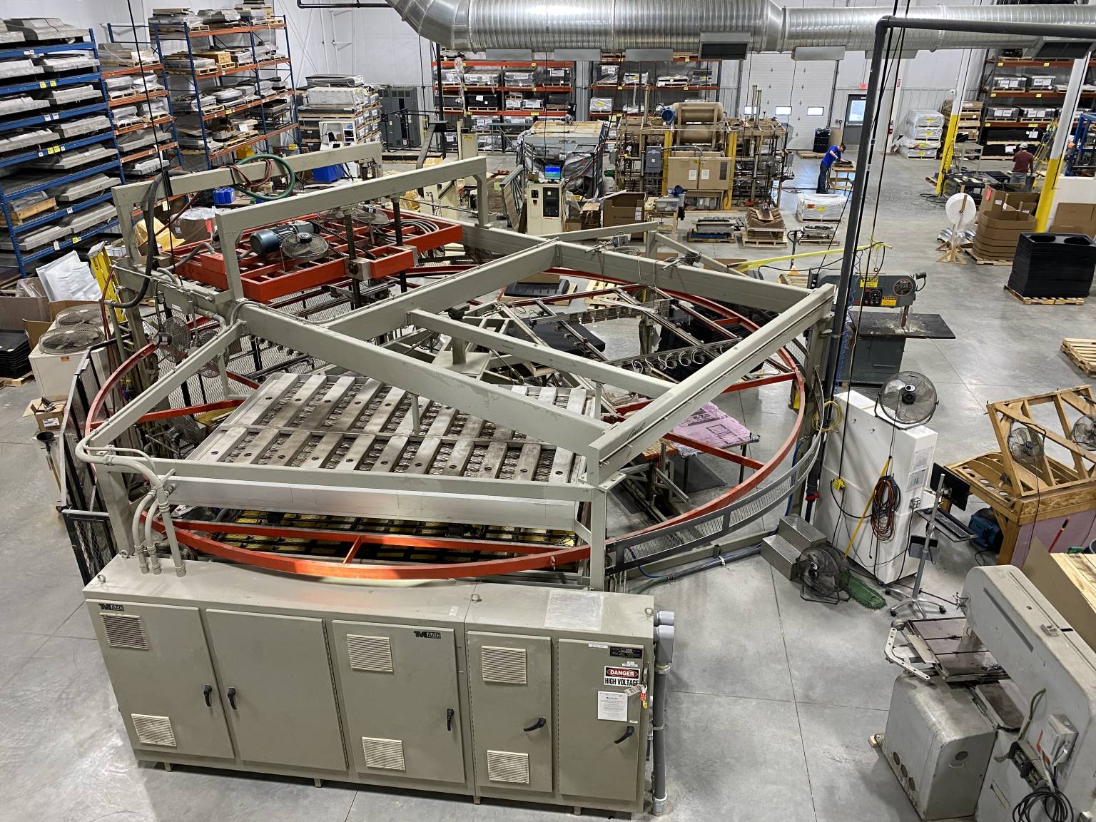 Redline Plastics moves into new manufacturing facility | Redline ...